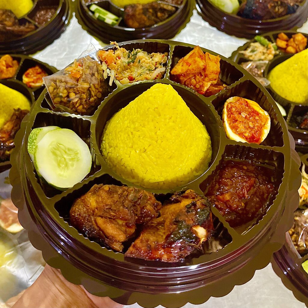 Pesan Tumpeng Mini Pinang Kota Tangerang